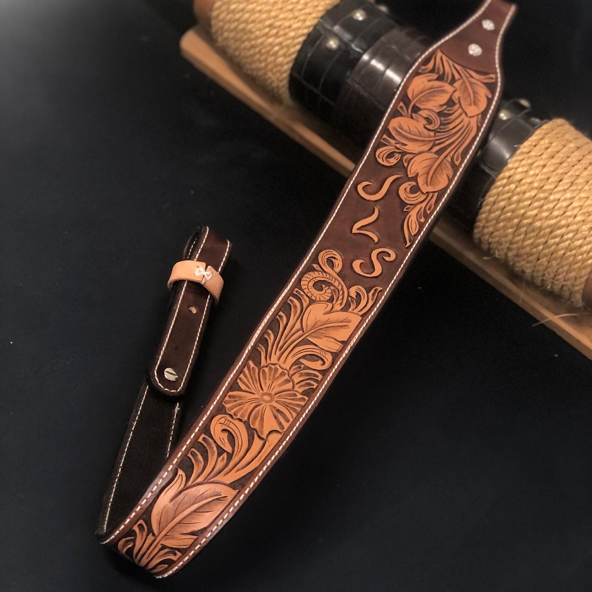 Custom Fully Tooled Rifle Sling Deposit – Johnson Leather Goods
